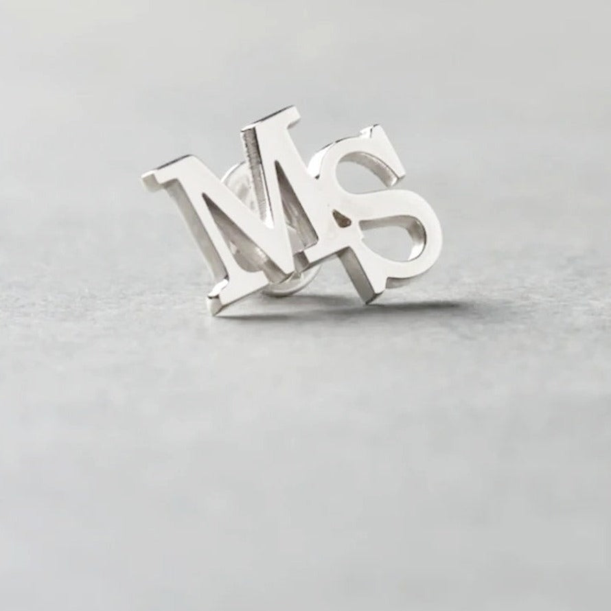 Personalized Initial Letter Name Brooch – skydyeingstore